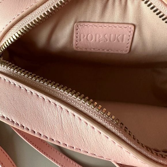 Pop & Suki | Bags | Pop Suki Pink Convertible Camera Crossbody Bag Tassel Phone Charger Set ...